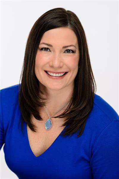 Leslie Hanson: Greenwood Village, Colorado Real Estate - ColoProperty.com